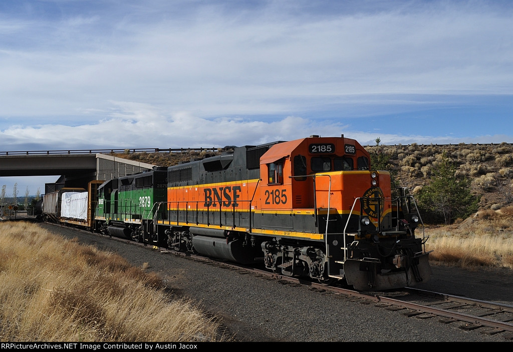 BNSF 2185